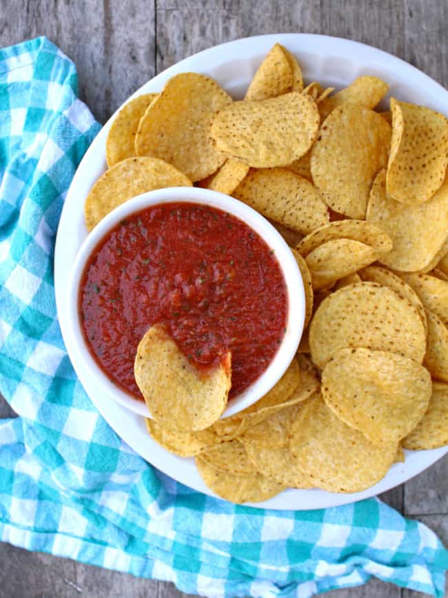 Easy Restaurant Style Salsa Recipe - Popsicle Blog