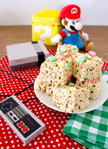 Easy Super Mario Cereal Bars - Popsicle Blog