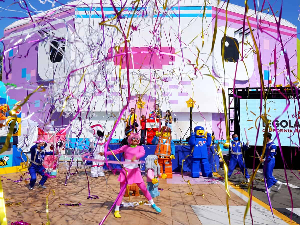 Guide to THE LEGO MOVIE World at Legoland - Popsicle Blog