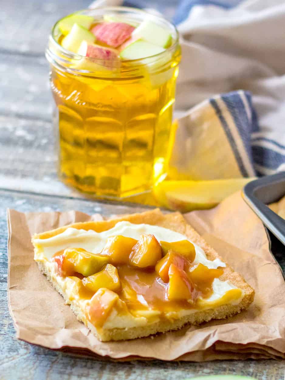 Easy Caramel Apple Cookie Bars Recipe - Popsicle Blog