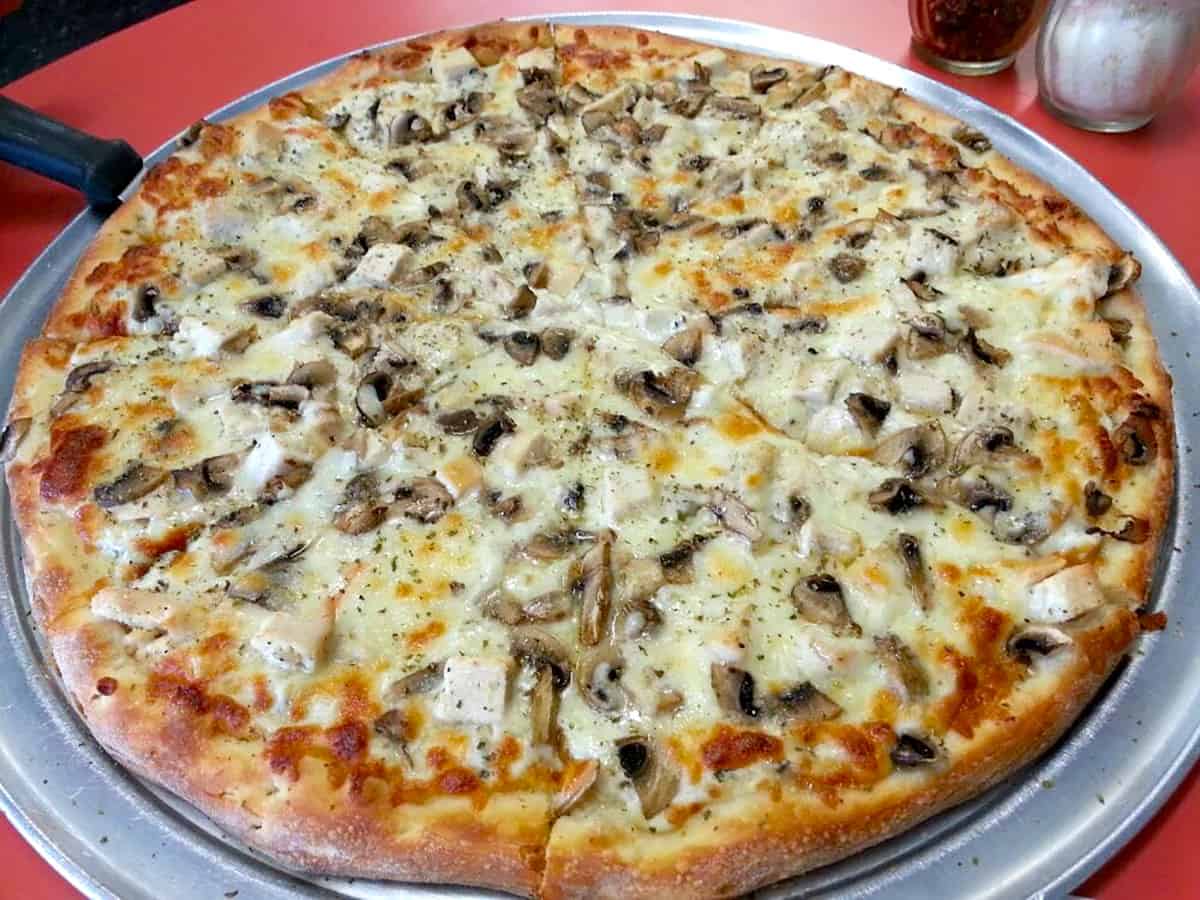 Where to Get Giant Pizza in Orange COunty