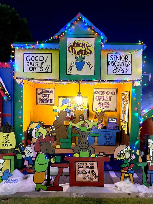 The Snoopy House Holiday Display at Costa Mesa City Hall (2023 ...