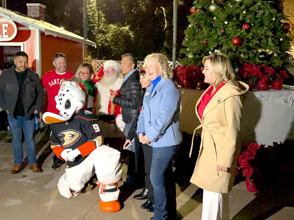 Santa Ana Winter Village & Tree Lighting - Popsicle Blog