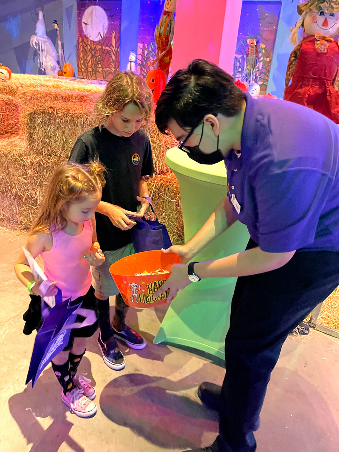 Pumpkin Palooza at Discovery Cube Orange County: Is it Worth it ...