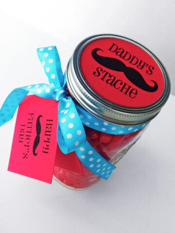 Daddy's Stache Father's Day Gift Idea with Free Printable - Popsicle Blog